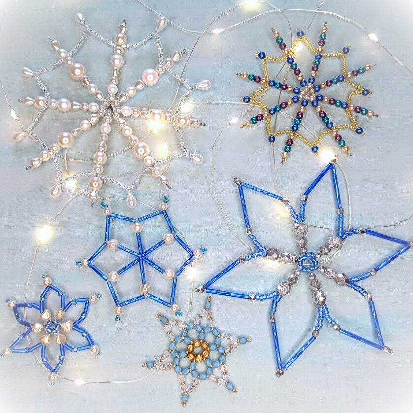 Společné tvoření | Vánoční hvězdičky z korálků 3x jinak - Korálkárna Rooya